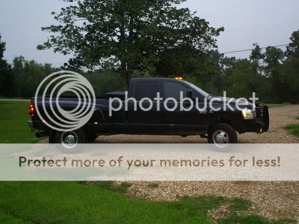 anyone have pics of dually with 285/75/17's? | Cummins Diesel Forum